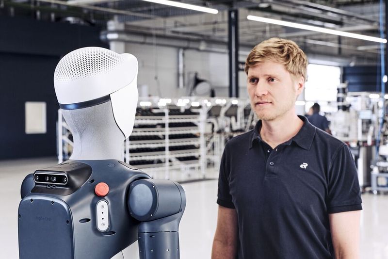 Agile Robots produziert in Bayern seinen Industrie-Humanoiden || Bild 2 / 9