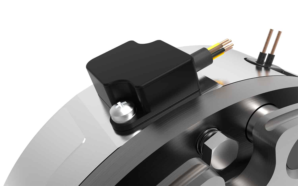 Aufzugsbremsen: Ein oder aus? Berührungsloser Sensor erkennt es