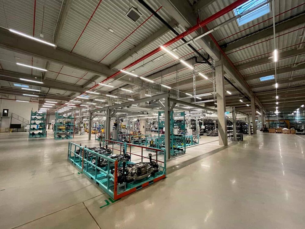 ZF Foxconn eröffnet E-Achsfertigung in Debrecen