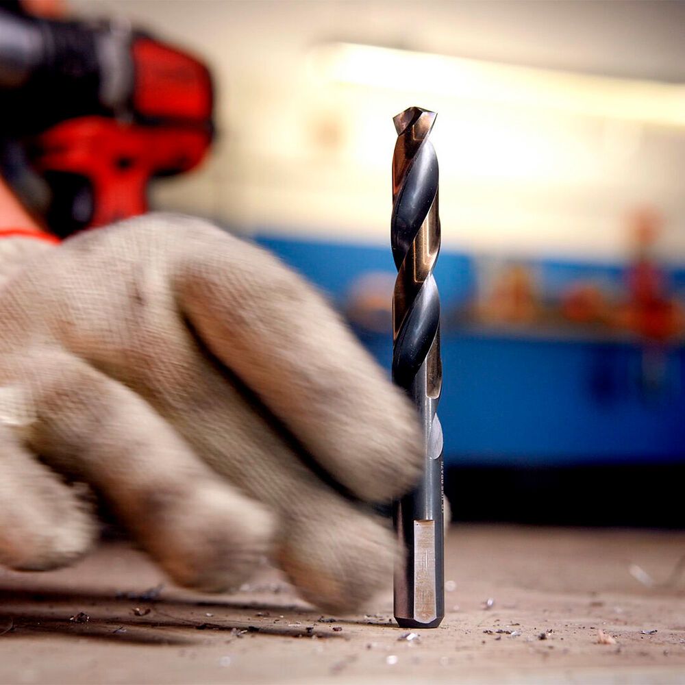 More variety for grooving, HSS round tools and maintenance solutions