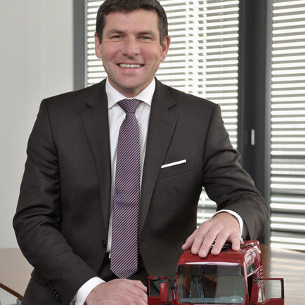 Ceva ernennt Dr. Christopher Stoller zum Global Sales Director