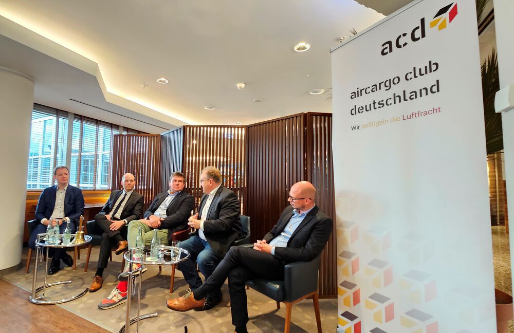 Luftfrachtlogistik will Fachkräftemangel durch Imagepflege begegnen