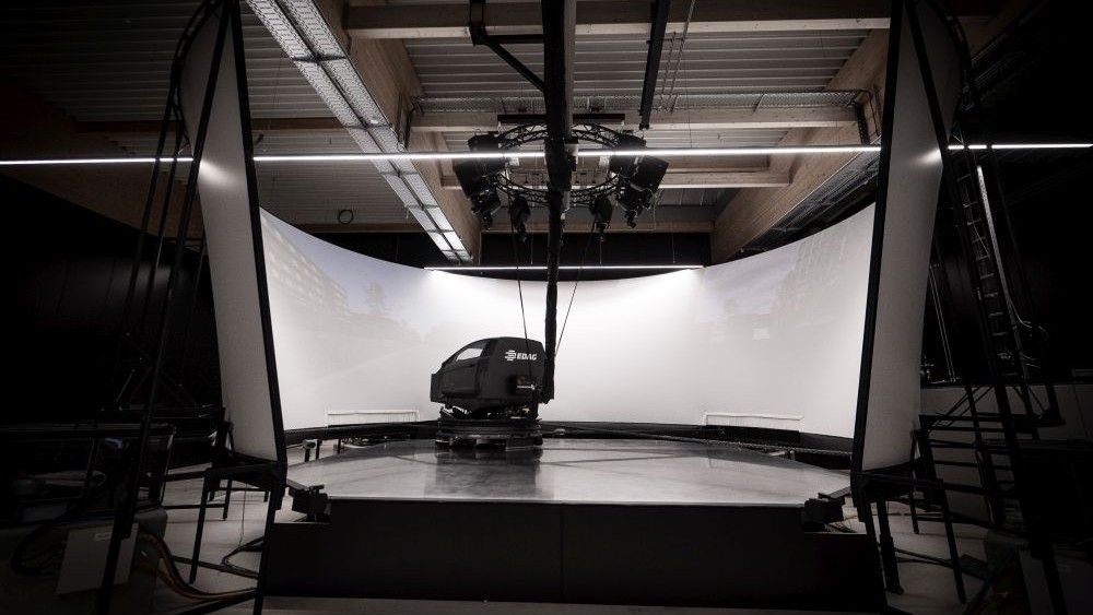 EDAG Group nimmt Fahrdynamiksimulationszentrum in Betrieb