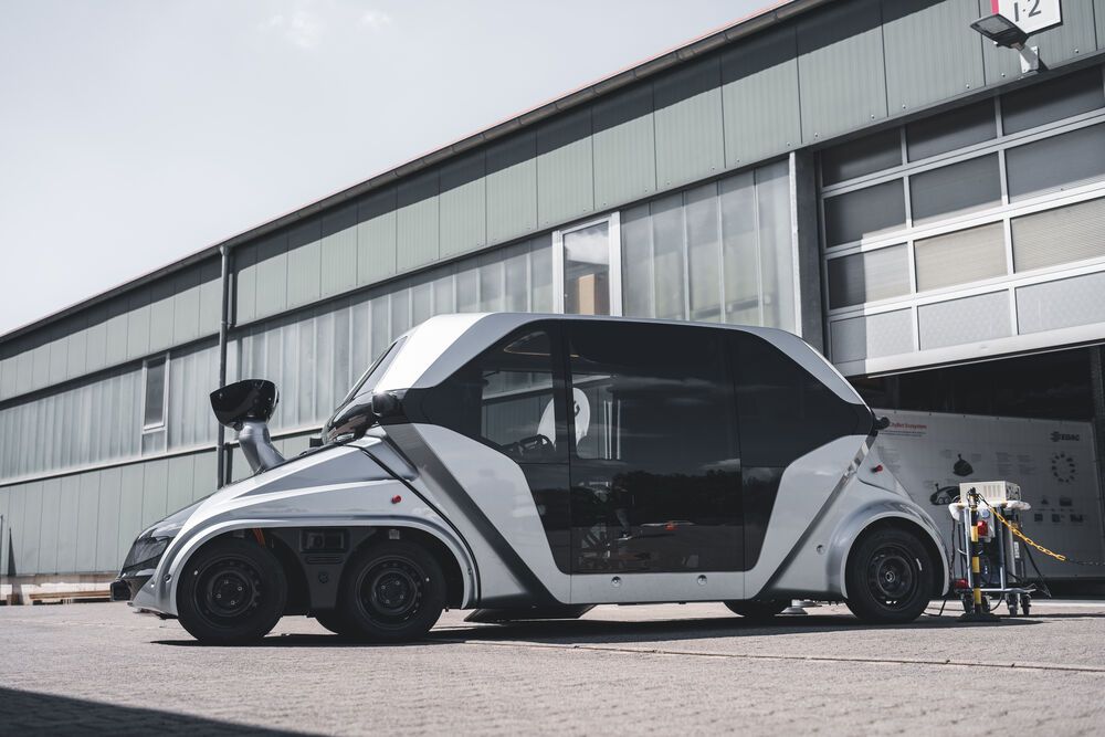 Erste Live-Tests des City Bots von EDAG || Bild 1 / 6