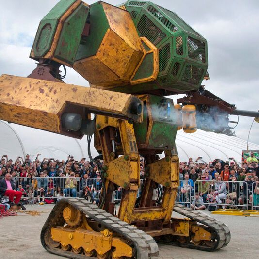 Zweikampf der Riesenroboter