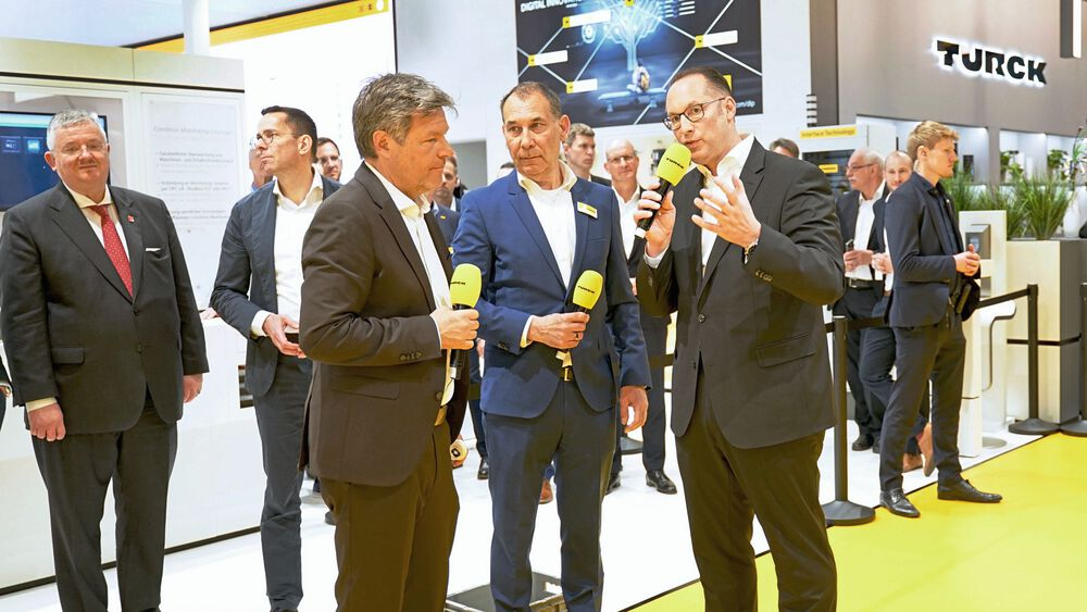 Turck presents safety module, extended diagnostics and dynamic ...