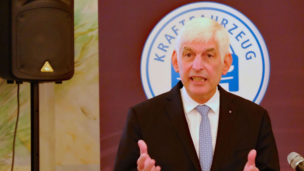 Michael Kraft folgt auf Jürgen Karpinski || Bild 1 / 5