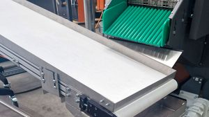 Automated de-flashing boosts efficiency in Schaltbau’s plastic ...