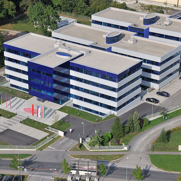 ZKW-Gruppe stellt sich neu auf