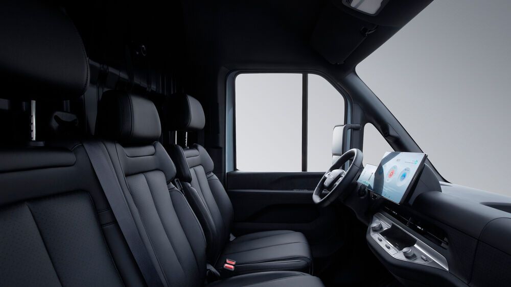 BYD zeigt neuen E-Transporter für Europa || Bild 2 / 4