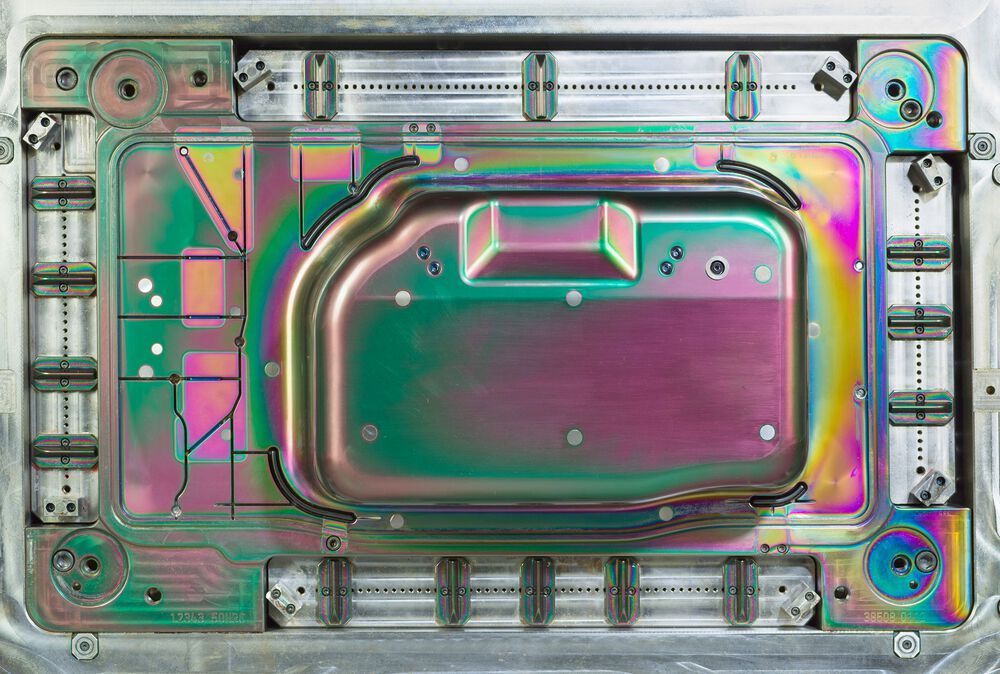 Balinit coating protects injection moulds against aggressors