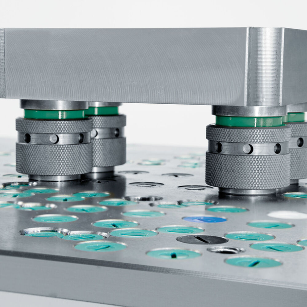 Precise Clamping System for Mold Manufacturing - Meusburger H 1000