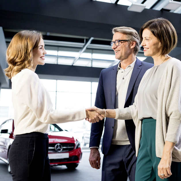 Mercedes-Kunden empfängt künftig ein „Star Assistent“