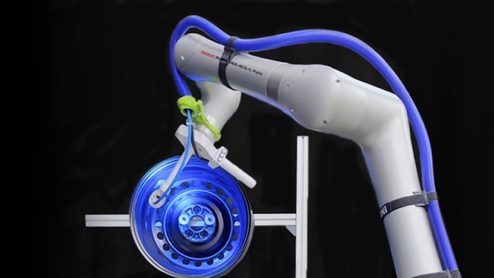World’s First Global Ex-Proof Collaborative Paint Robot