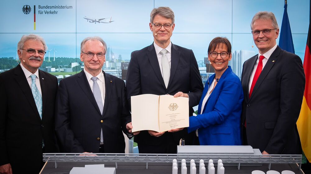 DLR receives funding for e-fuels facility