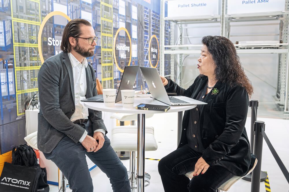 Atomix: Intelligent warehouse solutions with AI for Europe