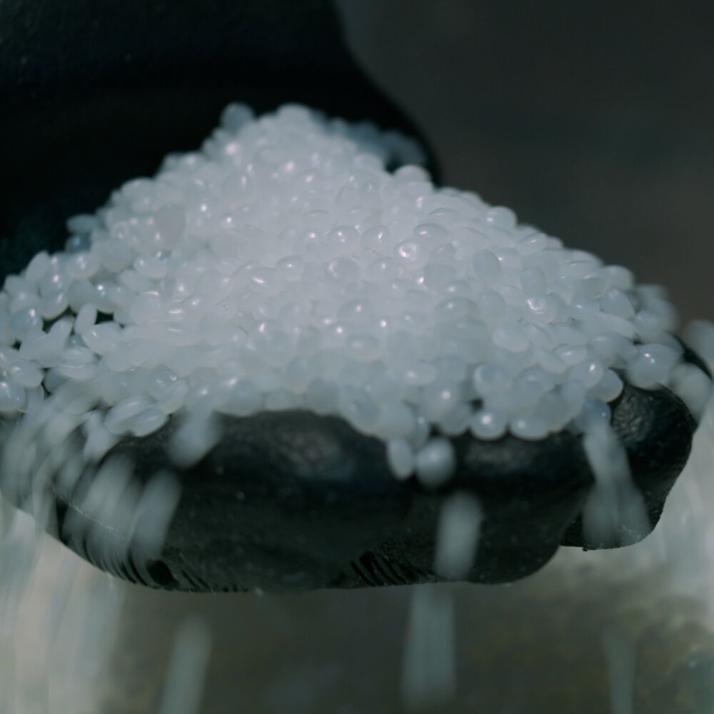 Pioneering Recycling Turns Mixed Waste into Premium Plastics
