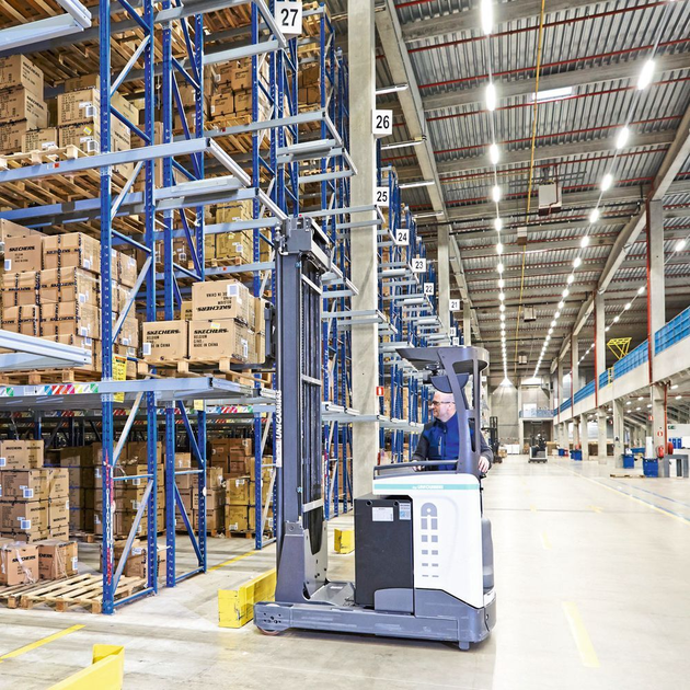 Sportliche Logistik für Millionen Schuhe