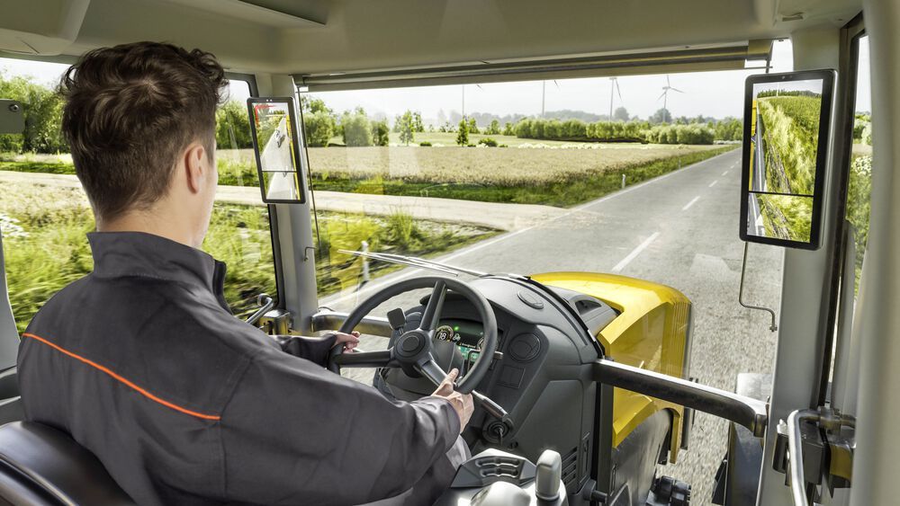 Conti's digital exterior mirror for commercial vehicles