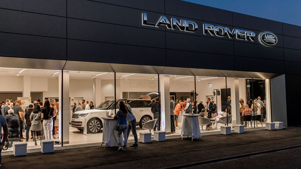 Avalon Premium Cars eröffnet Land-Rover-Showroom in Heilbronn