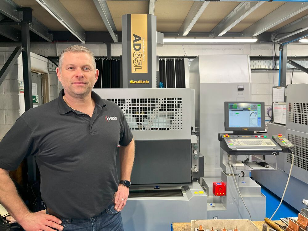 Neptune Injection embraces EDM for unmatched precision || Picture 3 / 6