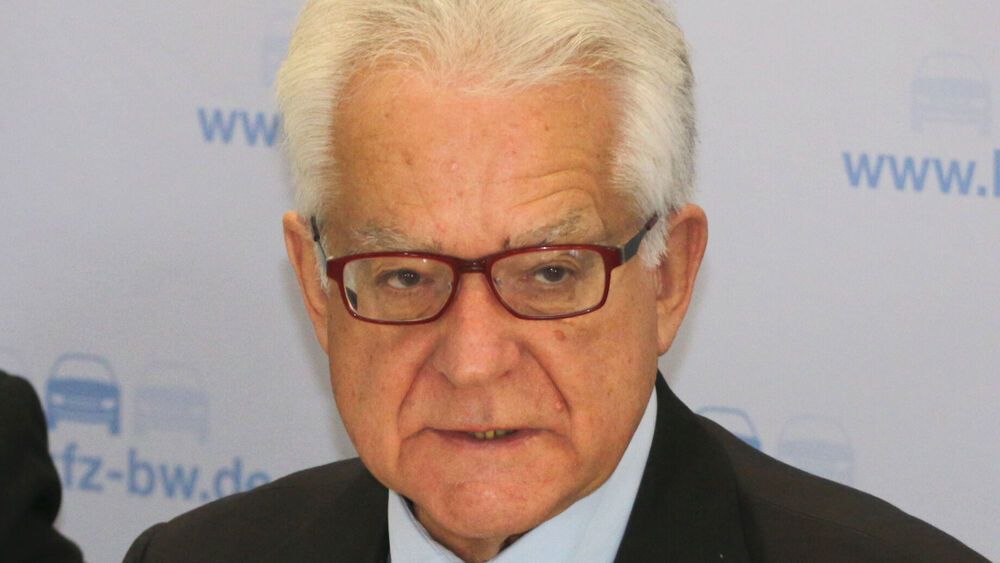 Ehrenpräsident Dr. Harry Brambach verstorben