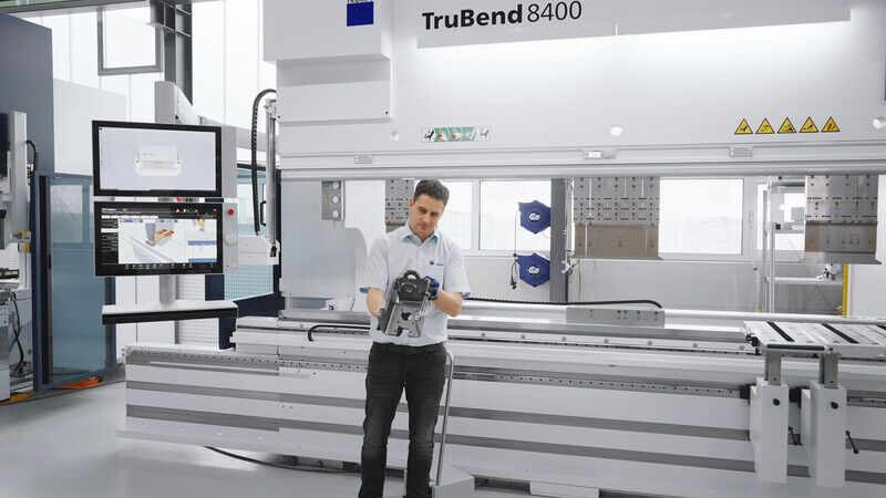 Trumpf bringt sparsame Trubend-Biegemaschine für XXL-Bauteile