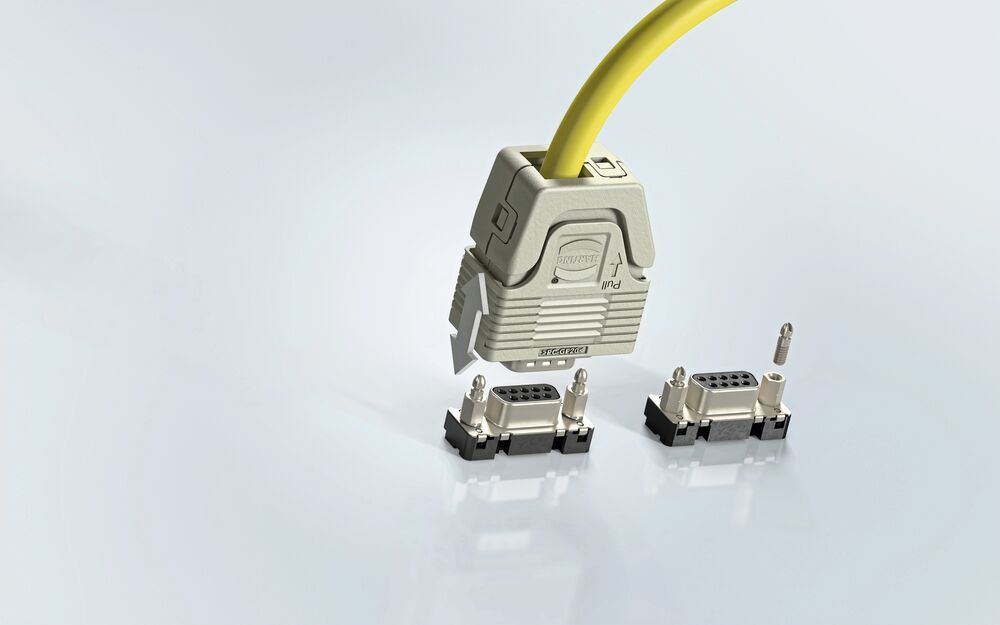D-Sub Connectors With Push-Pull Locking