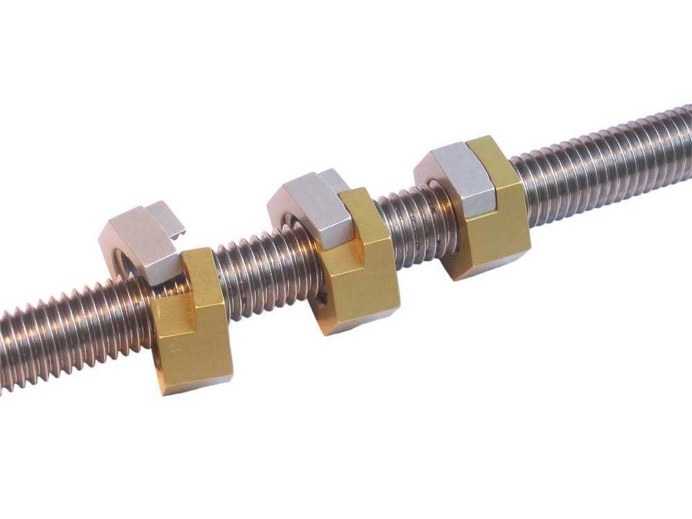 Geteilte Schraubenmutter spart Kosten durch leichtere Montage || Bild 5 / 6