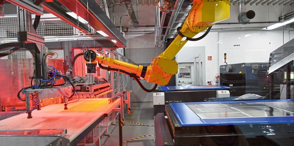 Automatisiert Stanzen mit höchster Präzision