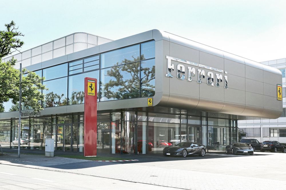 Autohaus Ulrich: Ferrari-Neubau in Frankfurt || Bild 3 / 3