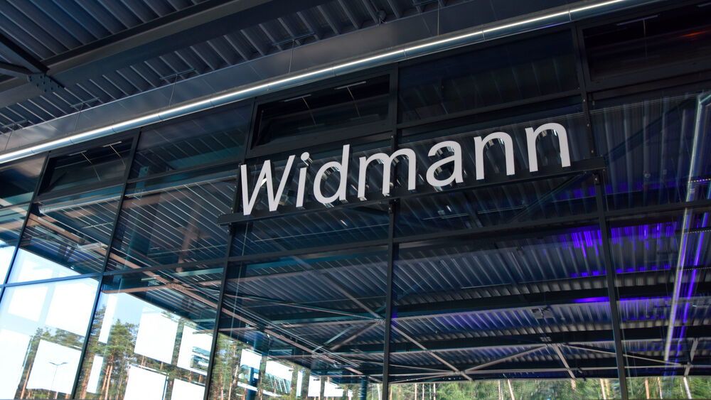 Widmann-Gruppe eröffnet Autohaus der großzügigen Flächen || Bild 12 / 18