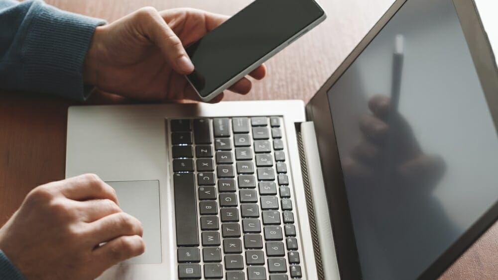 Starke Kundenauthentifizierung: Neue Lösung von G+D Mobile Security ...