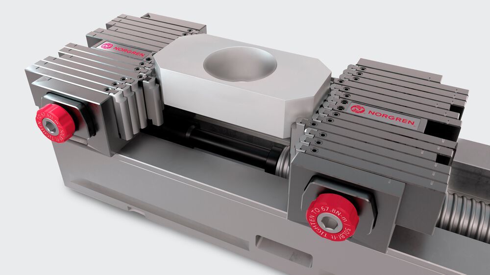 Leader launches vice jaws with adaptive fingers