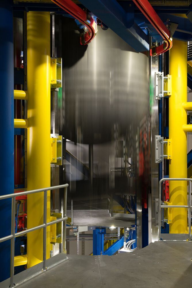 Die Entwicklung des Einstein-Elevators || Bild 1 / 4