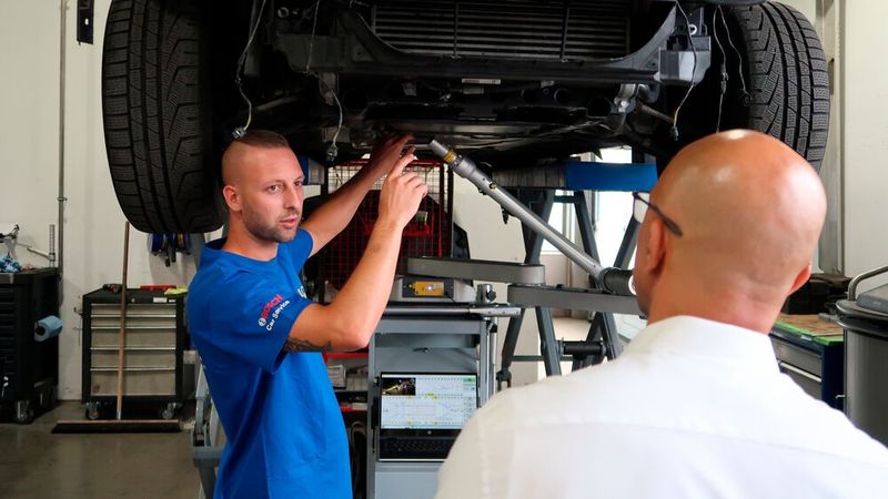 Von dieser freien Werkstatt können sich Markenbetriebe eine Scheibe ...