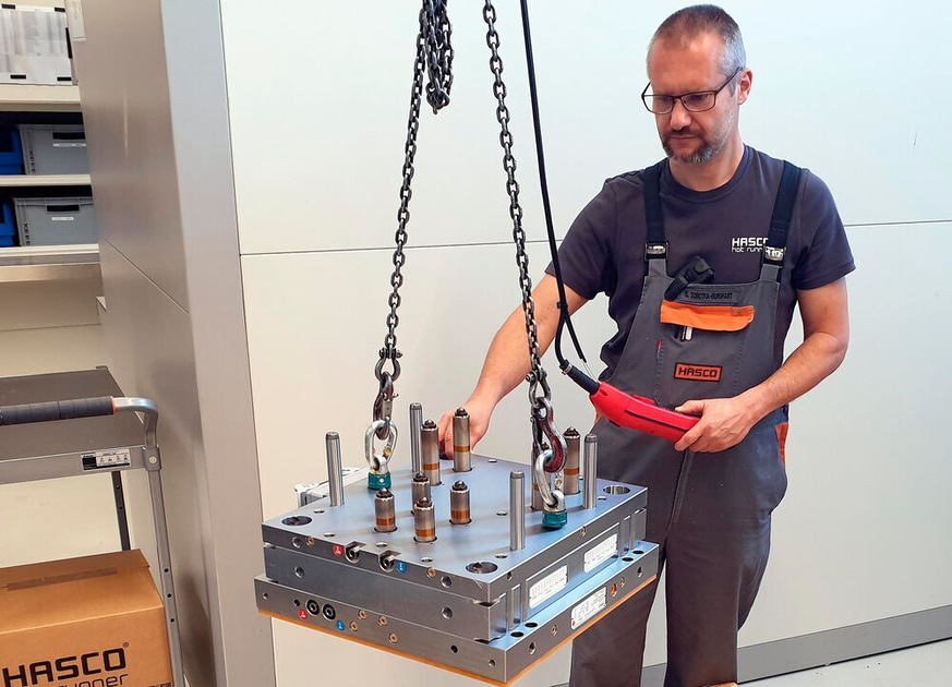 Hot runner system in record time