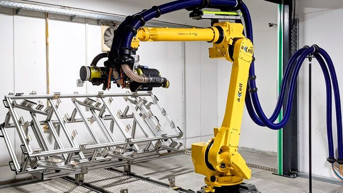 Ein Schleifroboter steigert die Produktivität im Mittelstand