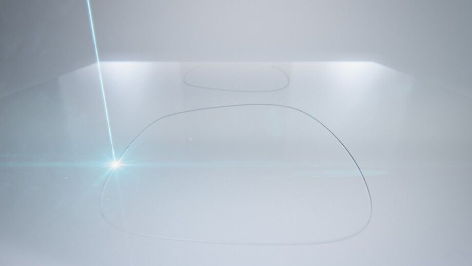 Laserschneiden von Glas: Mit mehr Kantenfestigkeit zu besseren AR-Geräten