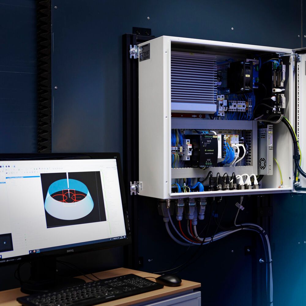 Scanner controller simplifies integration of welding system in machine ...