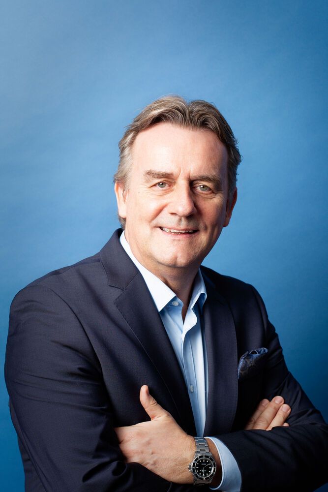 Führungswechsel mit Turbulenzen