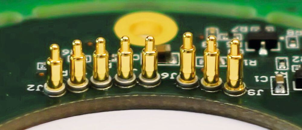 Fertigungsgerechtes Design mit Federkontaktstiften