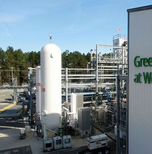 Plug Commences Liquid Green H2 Production in USA