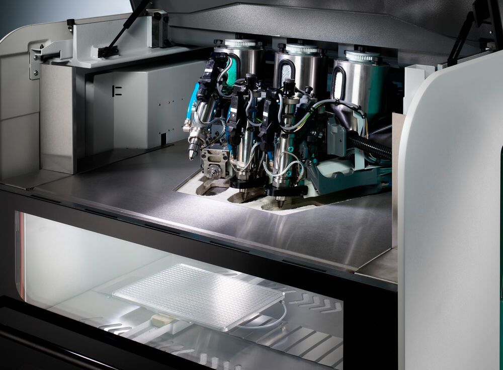 3D printed from gripper to implant