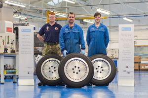 L'écossais Castle Precision Engineering a l’esprit conquérant || Image ...