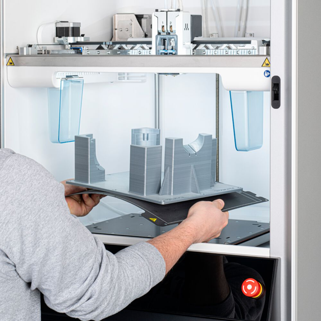 Ultimaker Factor 4 Industrial-Grade 3D Printer Release