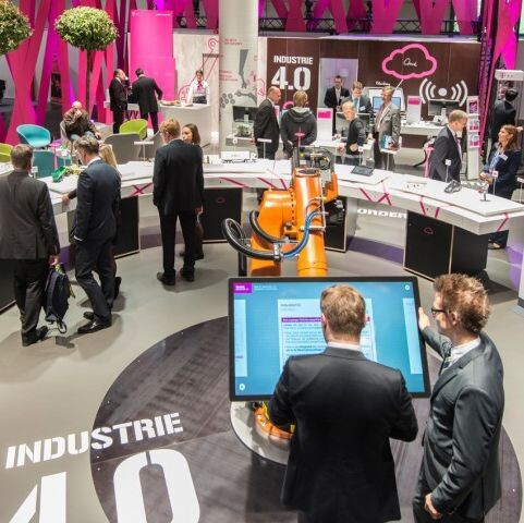 Messe-Kontakte digital erheben