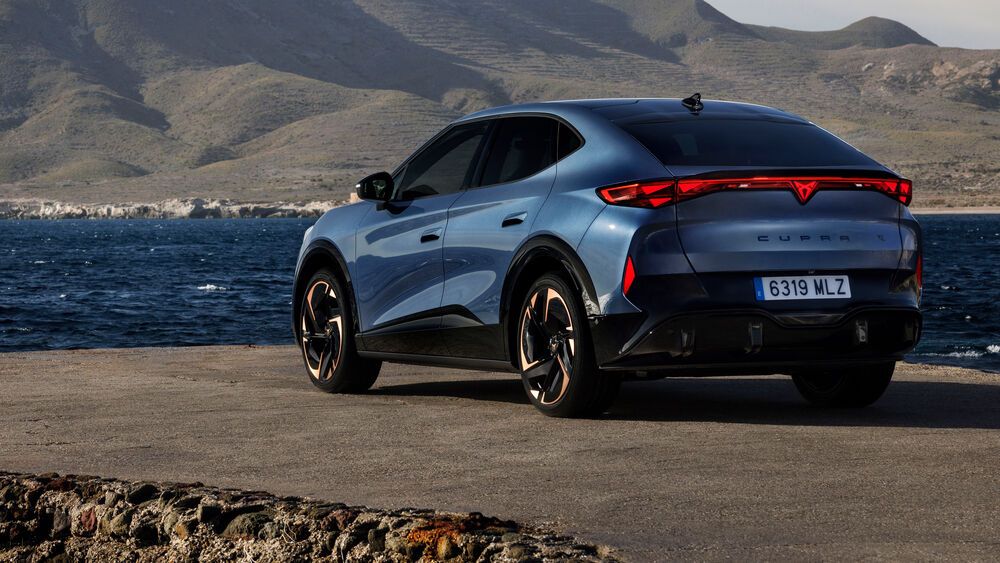 Vollelektrischer Tavascan mit Fauxpas im Innenraum || Bild 8 / 13