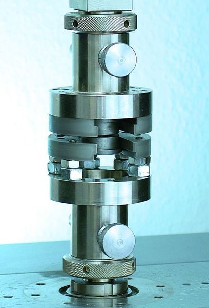 Kraftvolle Niet-Verbindungen für den Fahrzeugbau || Bild 5 / 8