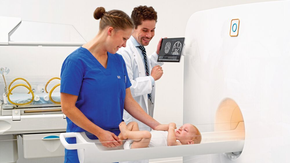 Ein kompakter MRT-Scanner rettet kranke Babys